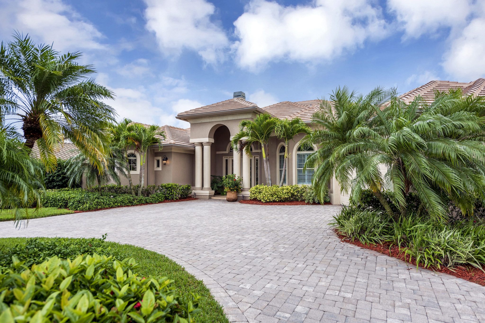 WELCOME to Sunny Naples Florida – Southwest Florida Living
